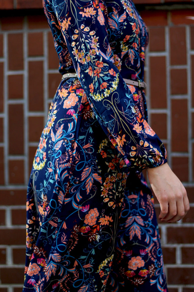 Best Paisley Floral Prints for Fall - Brittany Nicole